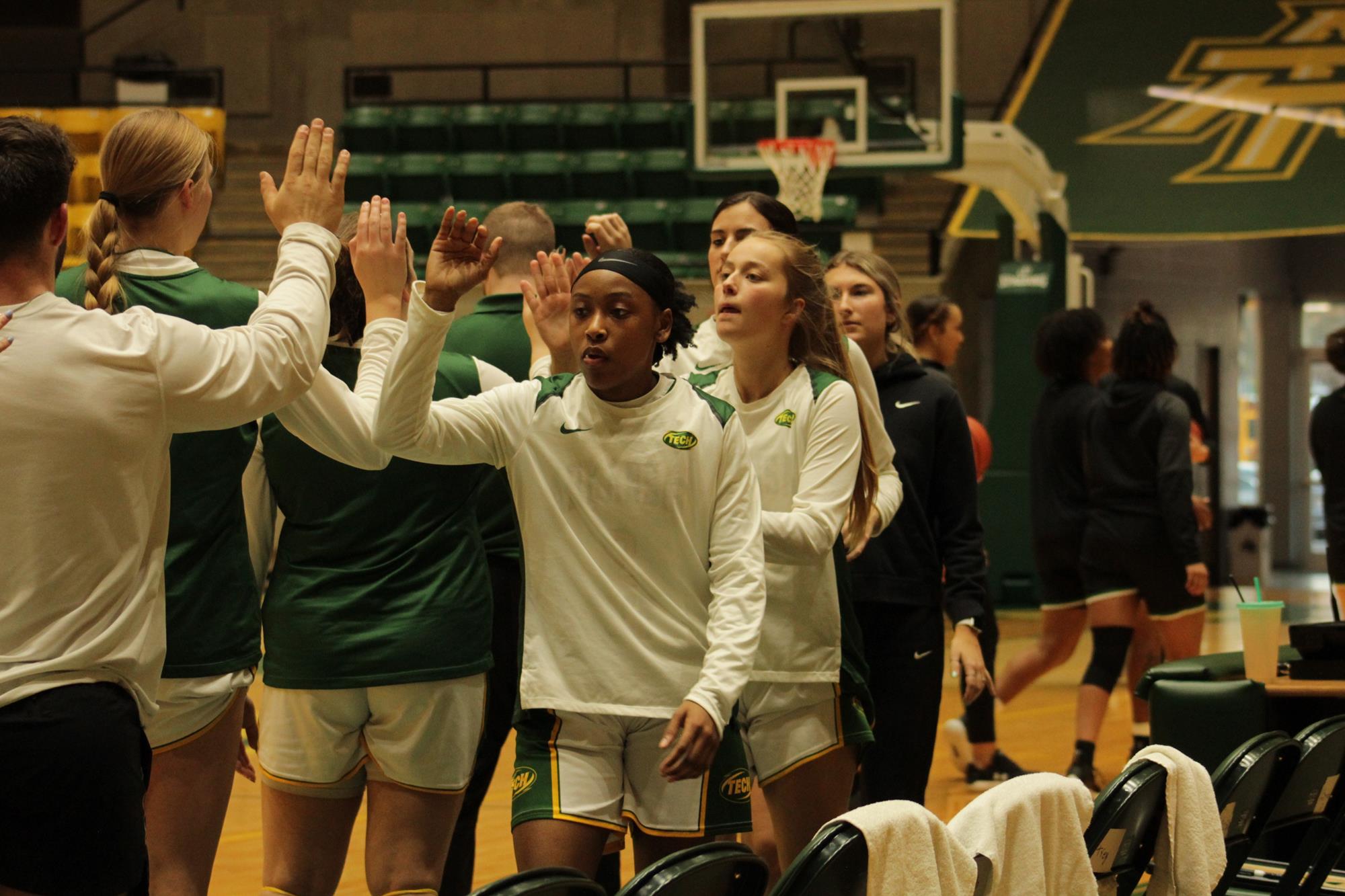 Golden Suns Close Out 2021-22 Regular Season Against Henderson State ...