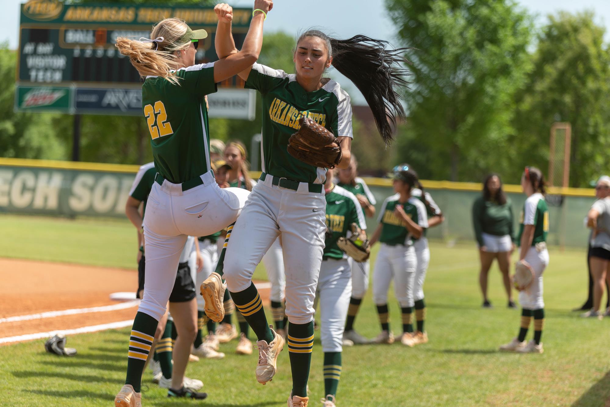 Zoe Lott - Softball - Arkansas Tech University Athletics