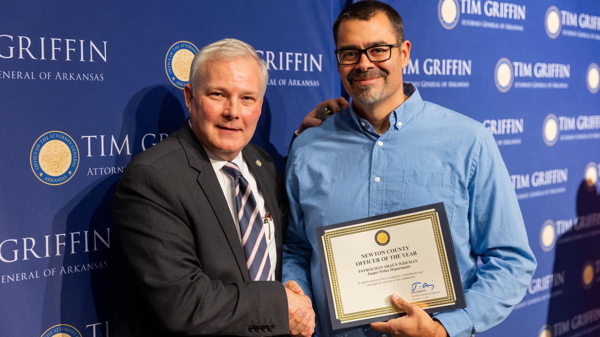 ATU head tennis coach Shaun Wiseman honored as Newton County Officer of ...