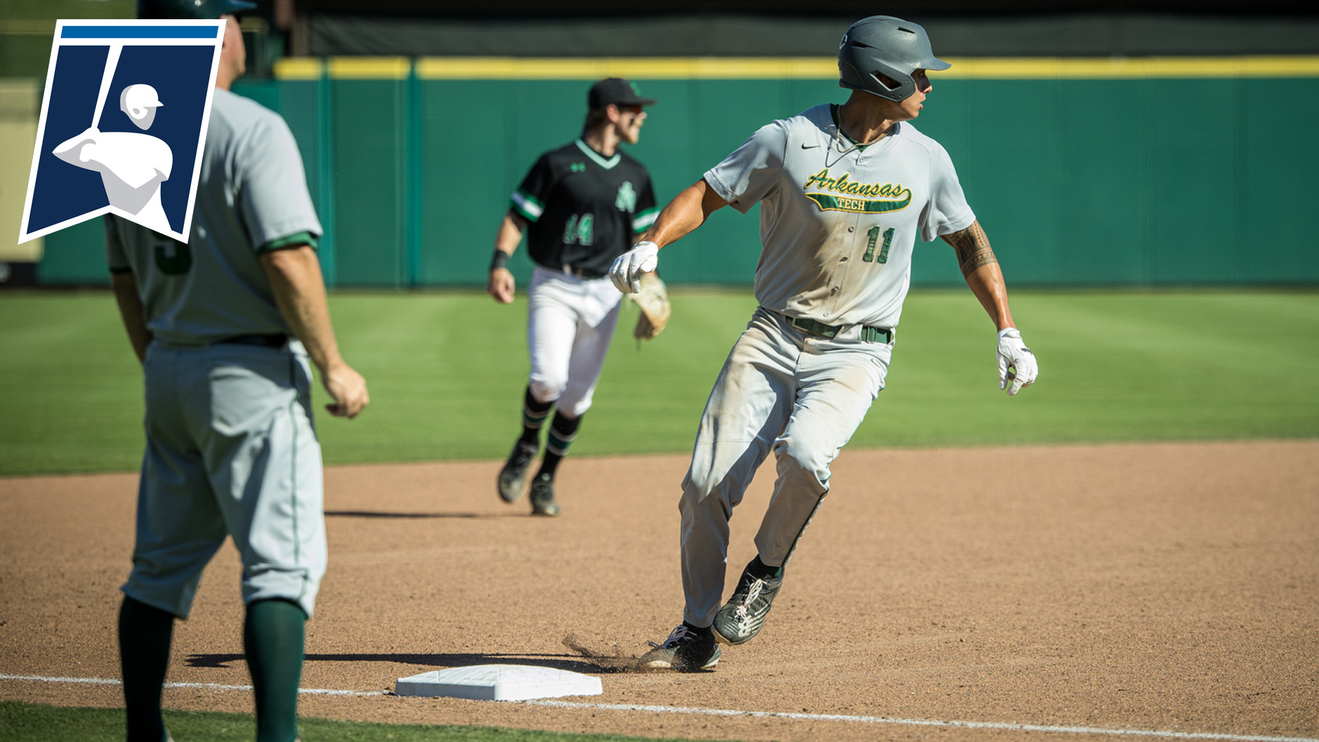 Wonder Boys baseball season comes to a close at NCAA Central Region ...