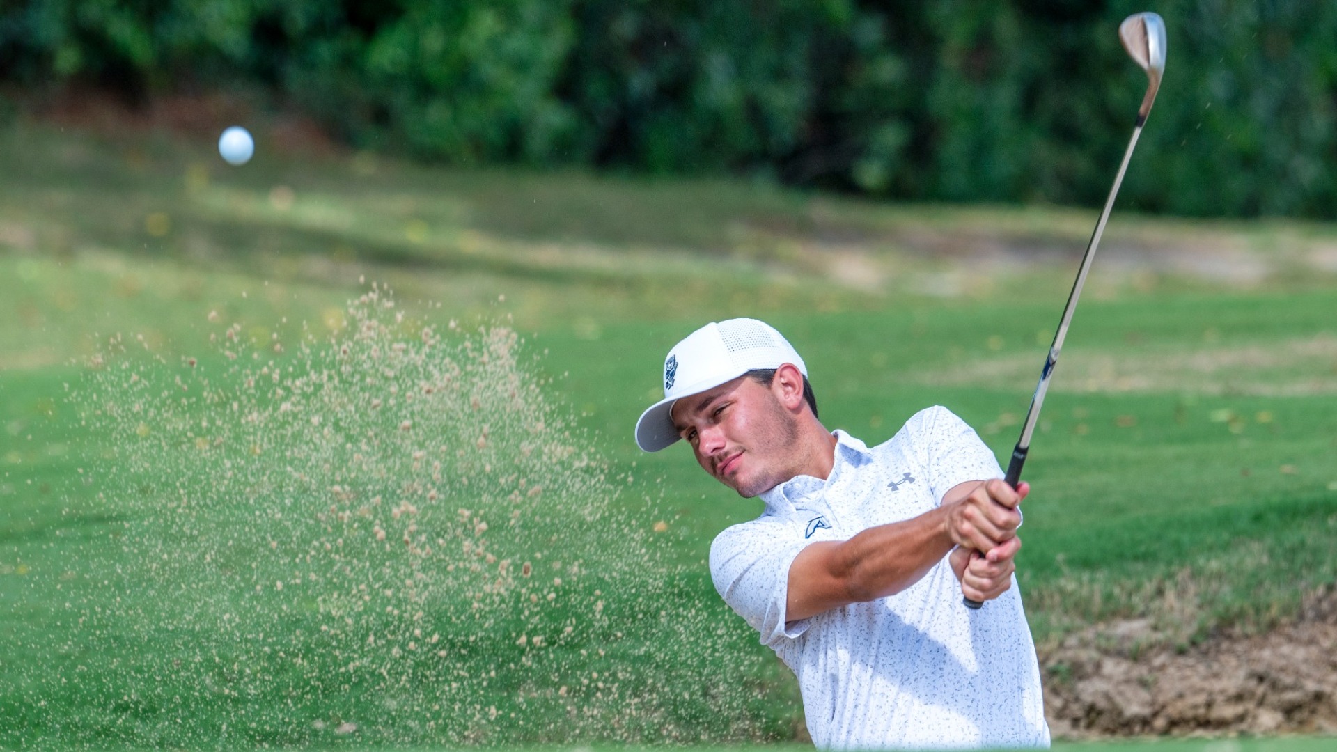 Stefan Jacobs comes in 12th as men's golf finishes the fall in 11th ...