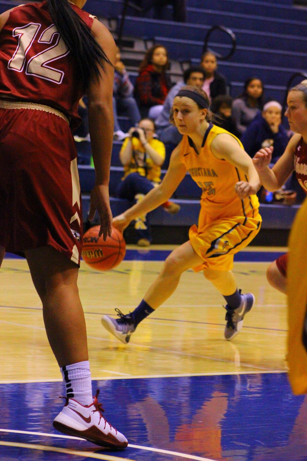 Olivia Mayer - Women's Basketball - Augustana College Athletics