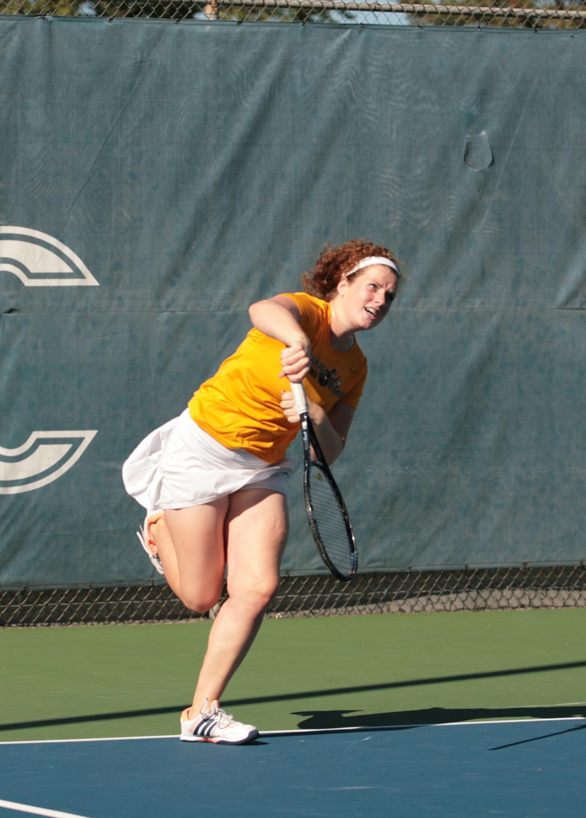 Aileen MacDonald - Women's Tennis - Augustana College Athletics