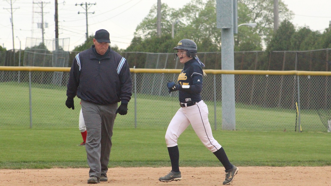 Amanda Ebert - Softball - Augustana College Athletics