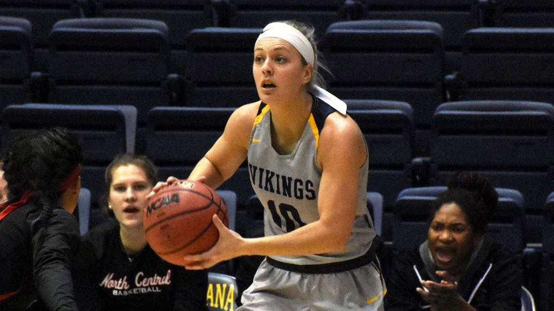 Izzy Anderson - Women's Basketball - Augustana College Athletics