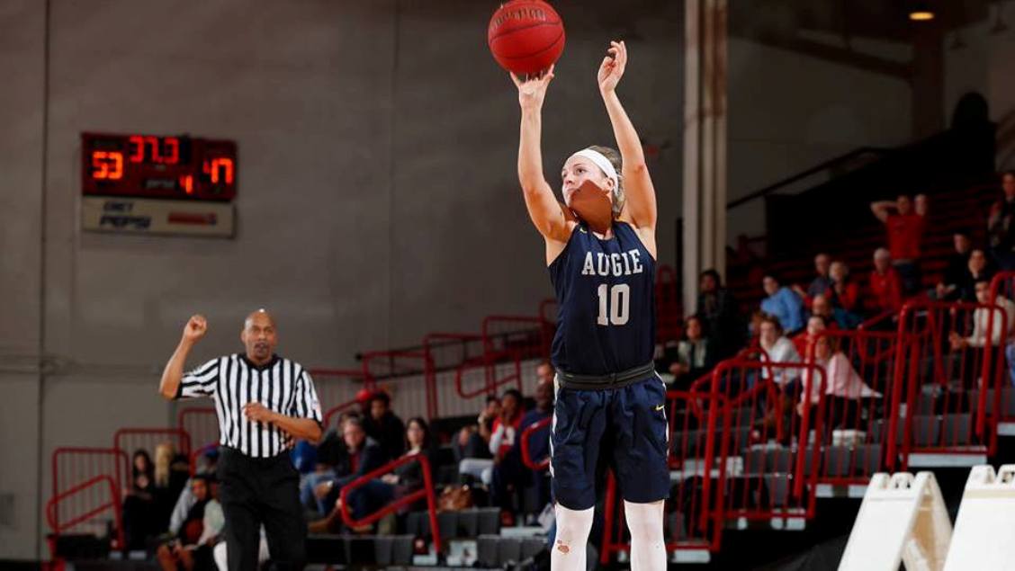 Izzy Anderson - Women's Basketball - Augustana College Athletics