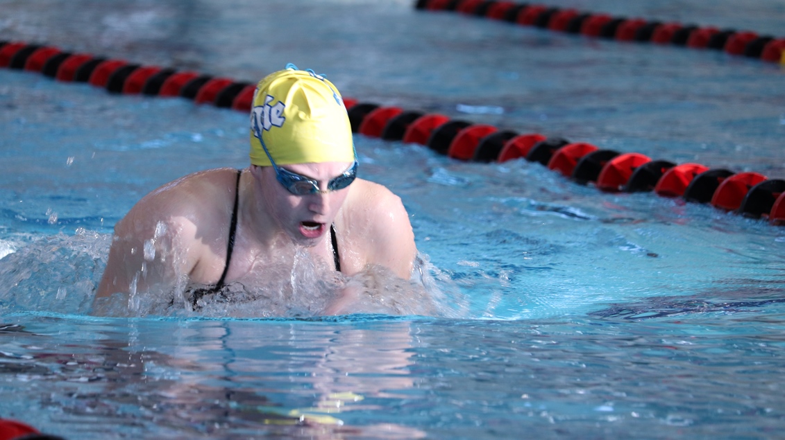 Madelynn Marunde - Women's Swimming and Diving - Augustana College ...