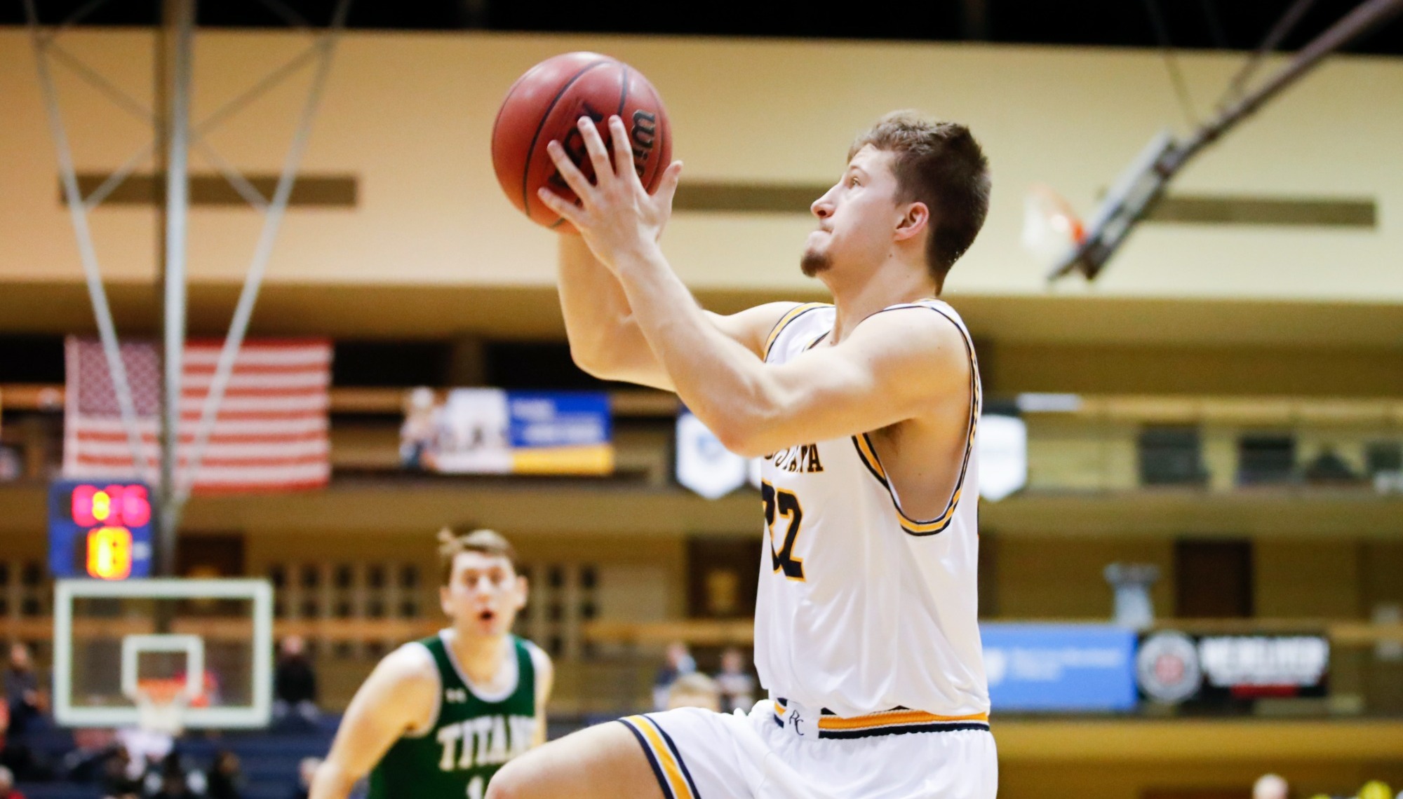 Men's basketball dominates Carroll at home - Augustana College Athletics