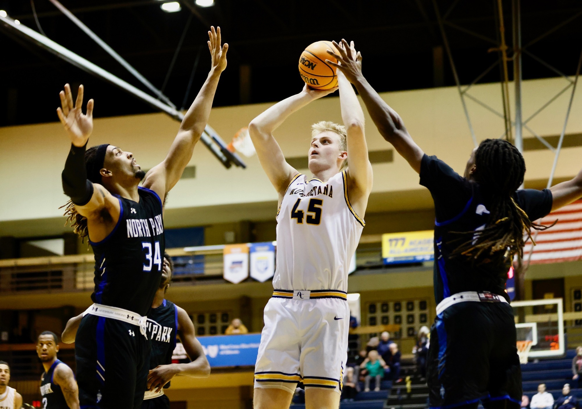 Carr eclipses 1,000 career points to close out 2022-23 season ...