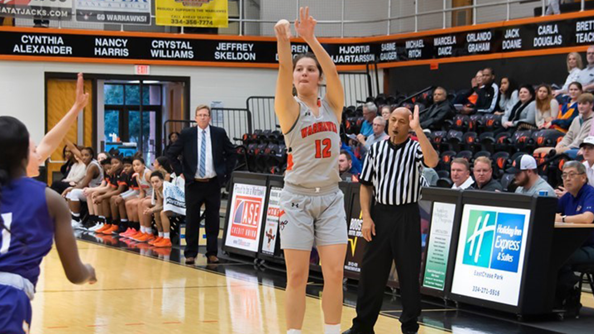 Jordan Brewster - Women's Basketball - Auburn University at Montgomery ...