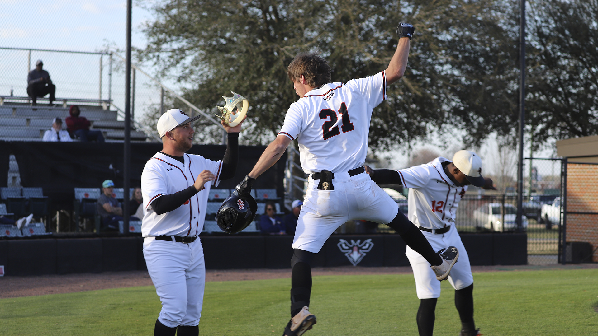 Baseball Notches Series Sweep with 9-4 Victory over Mississippi College ...
