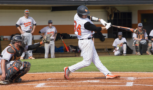 Davenport Lifts Baseball to Series Win against Georgetown - Auburn ...