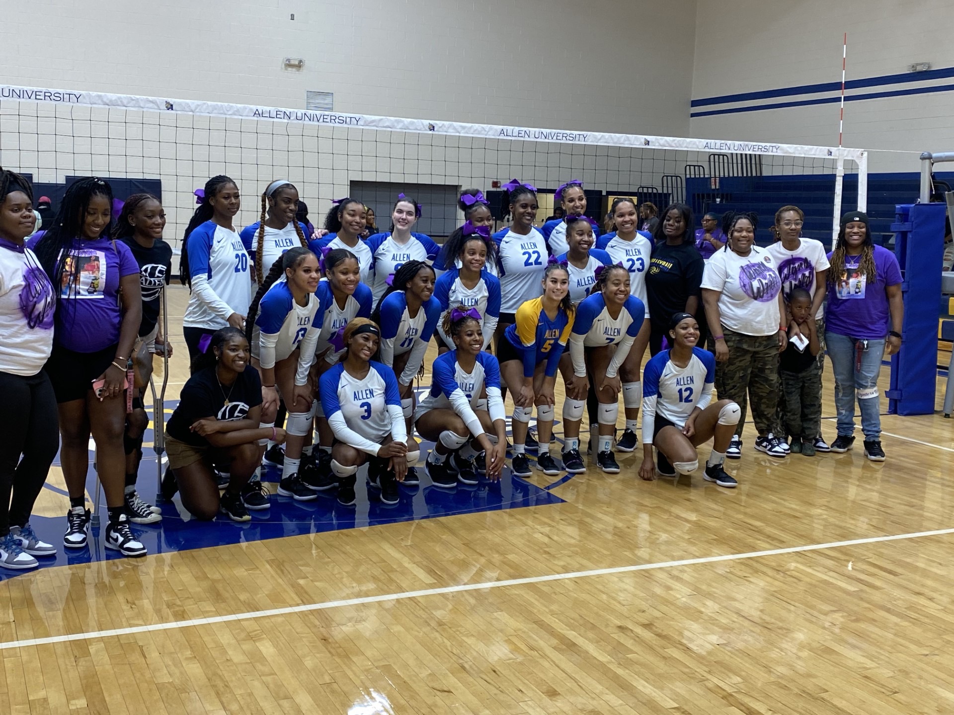 Volleyball Swats Away Clinton on Domestic Violence Awareness Night ...