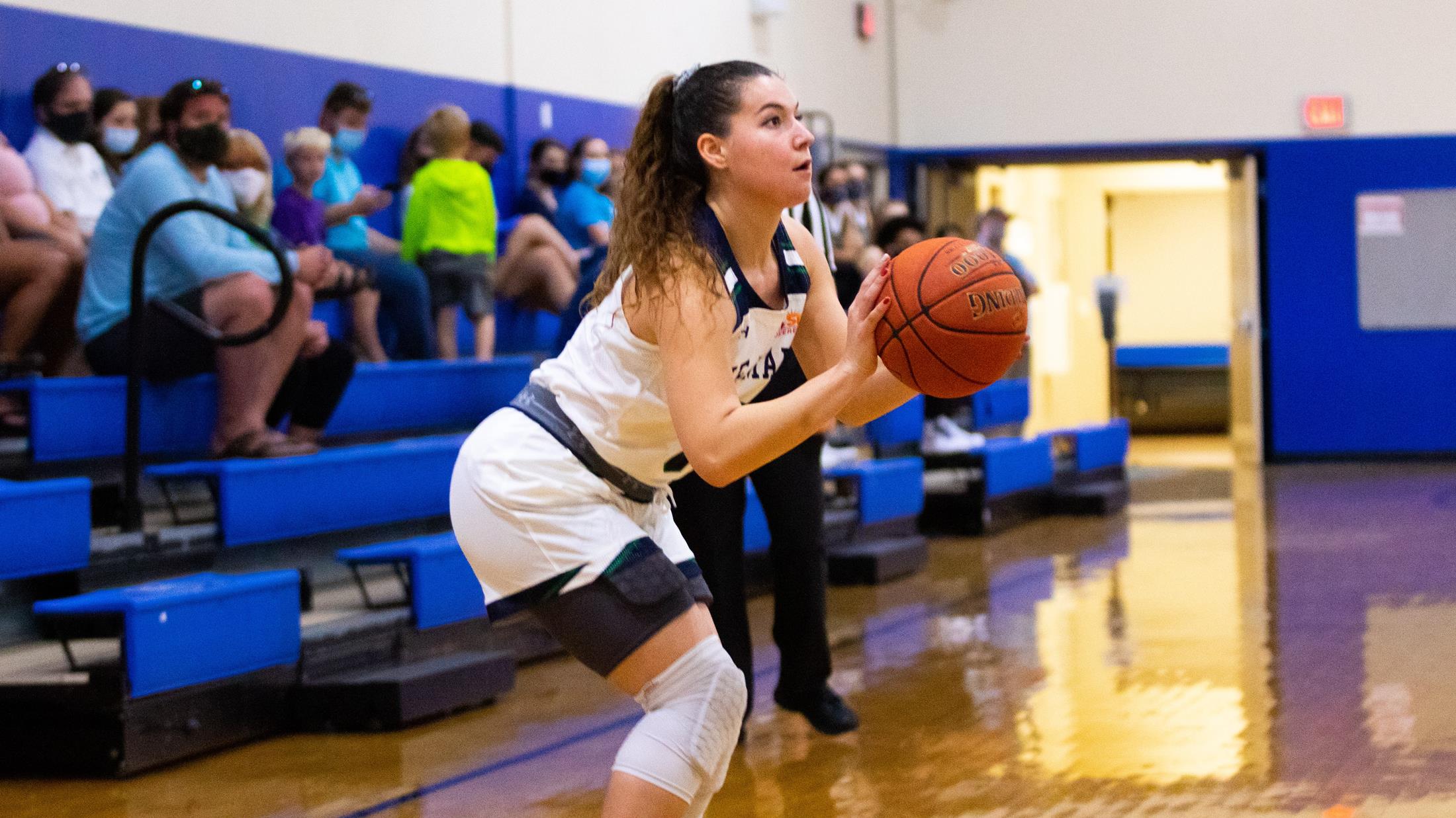 Taylor Lopez - Women's Basketball - Ave Maria University Athletics