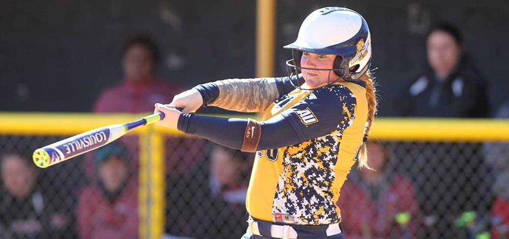 Taylor Dix - 2016 - Softball - Averett University Athletics