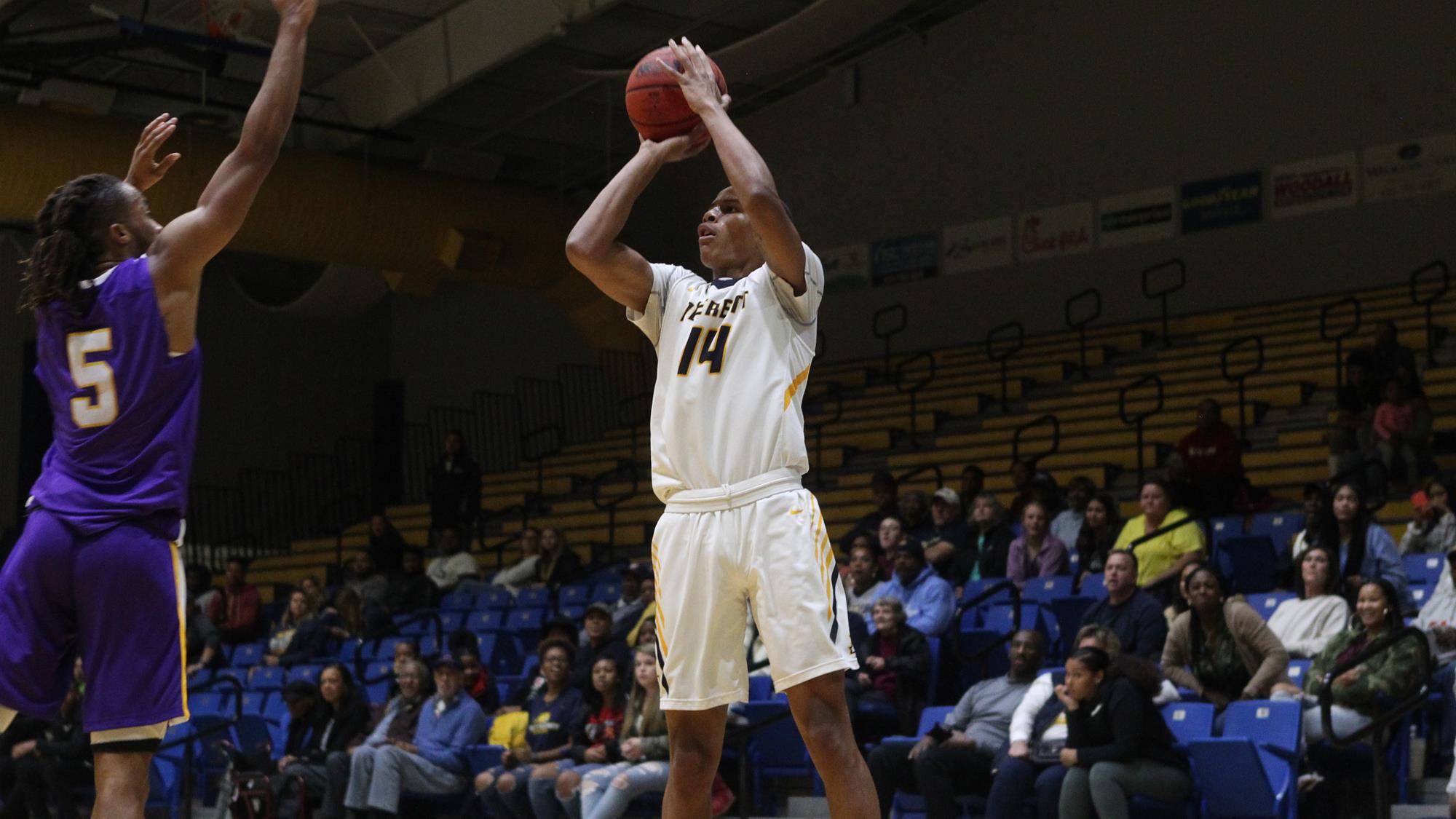 Bryson Davis - 2020-21 - Men's Basketball - Averett University Athletics