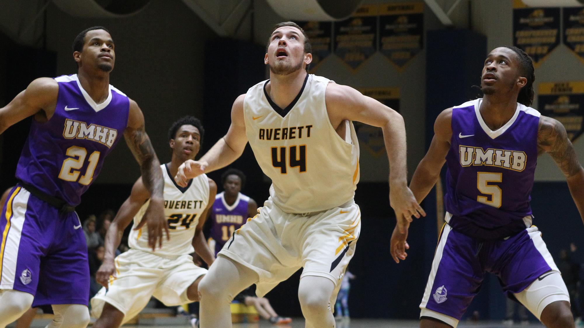 Noah Smith - 2018-19 - Men's Basketball - Averett University Athletics