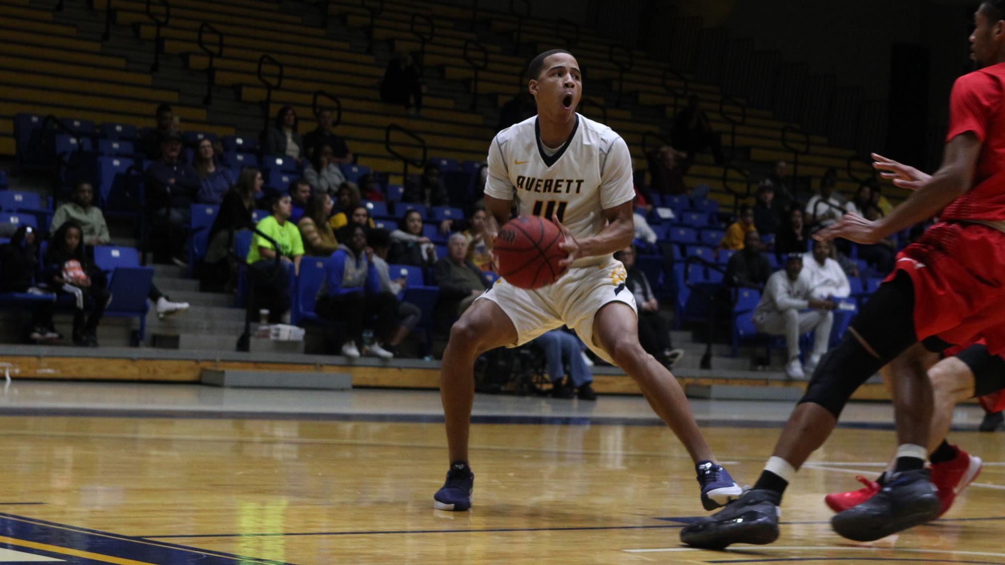 Bryson Davis - 2020-21 - Men's Basketball - Averett University Athletics