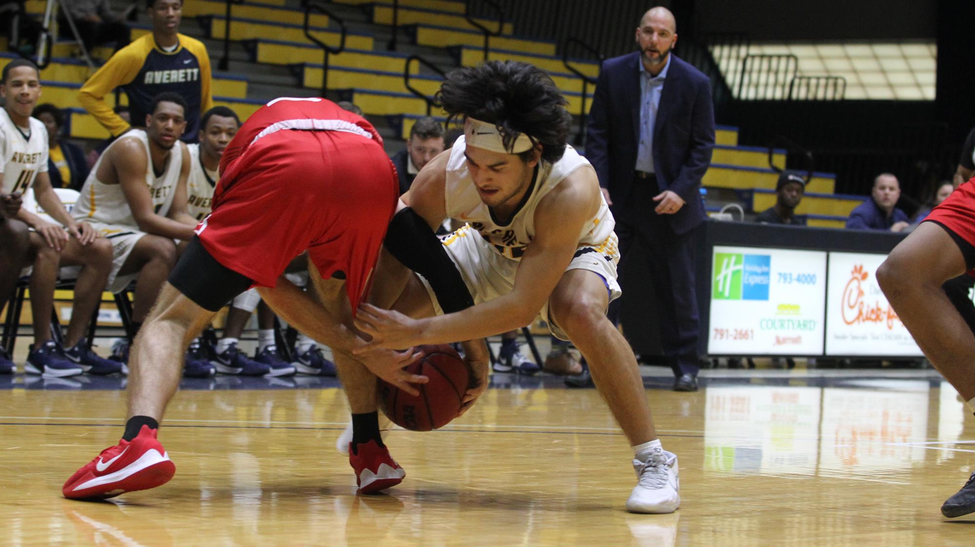 Vince Contreras - 2019-20 - Men's Basketball - Averett University Athletics