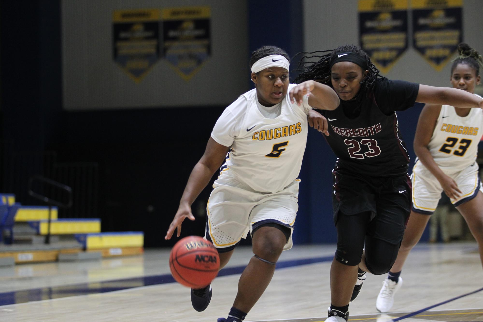 Rana Davis-Robinson - 2021-22 - Women's Basketball - Averett University ...