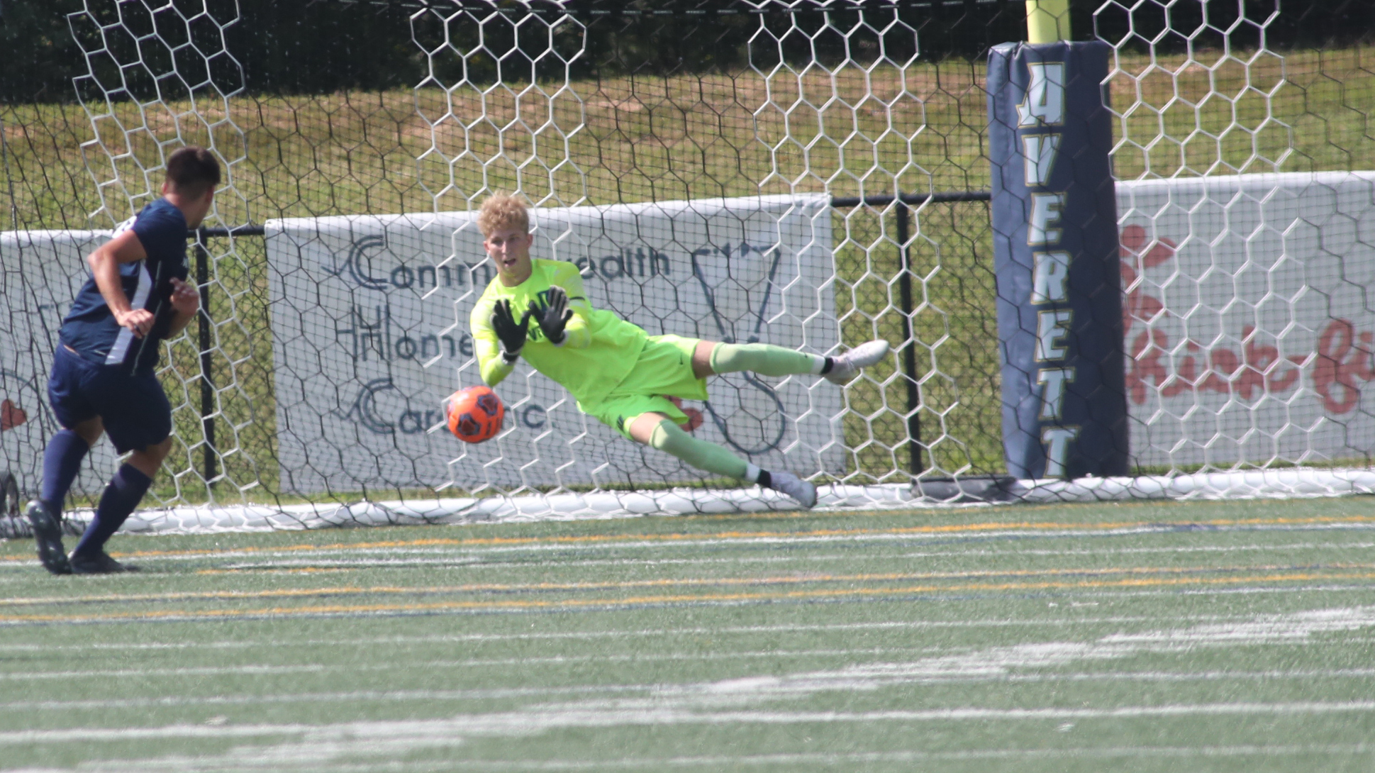 Men's soccer loses first conference matchup against Virginia Wesleyan ...