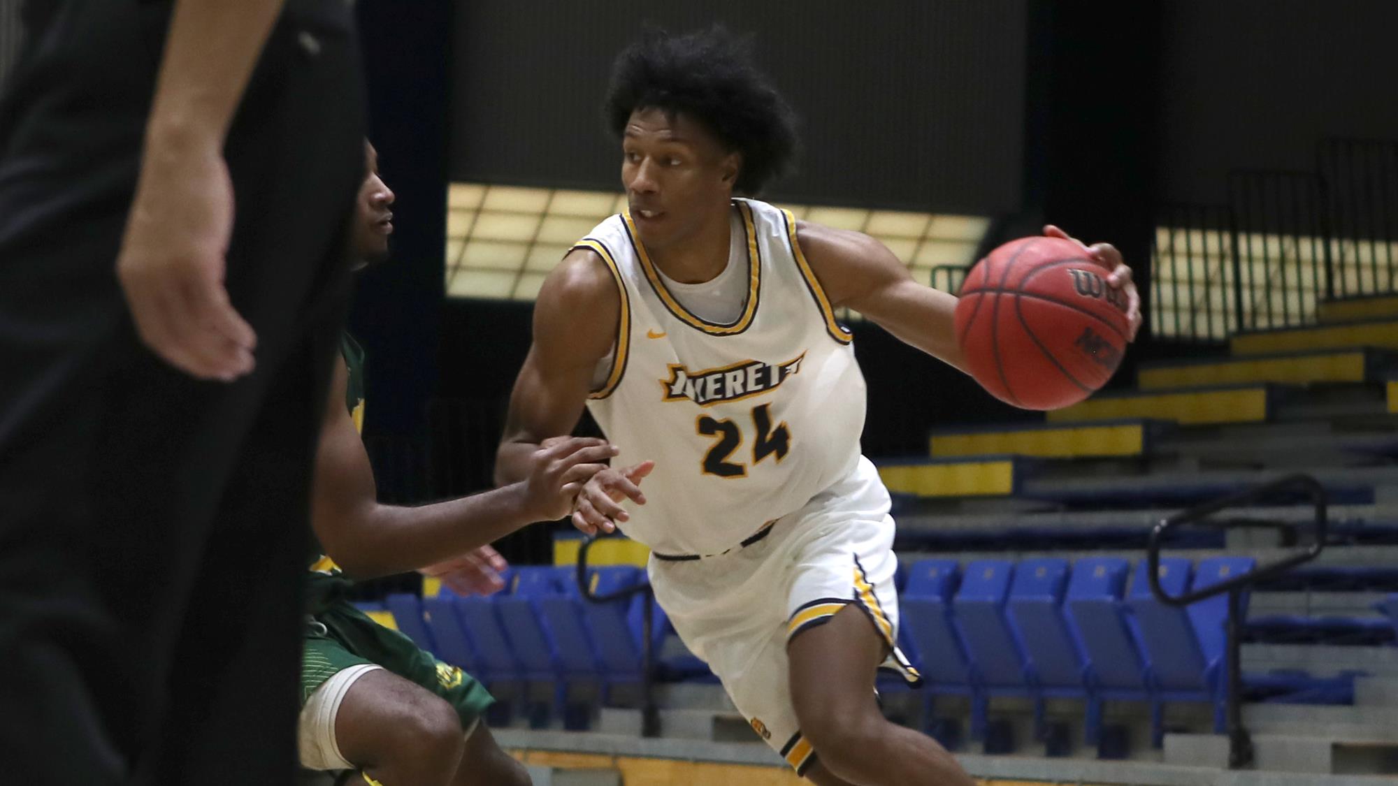 Isaiah Jones - 2020-21 - Men's Basketball - Averett University Athletics