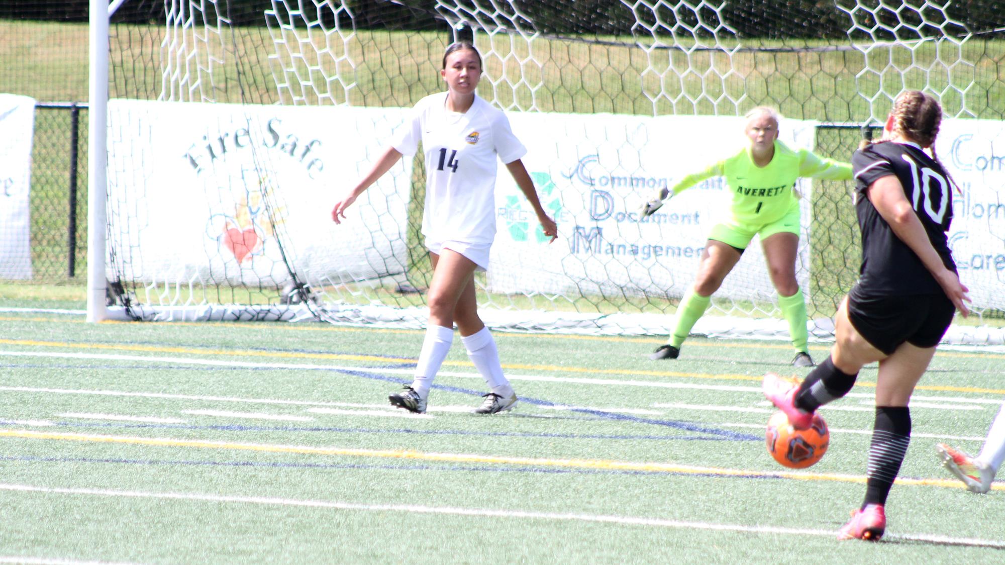 Ashley Ruelo - 2021 - Women's Soccer - Averett University Athletics