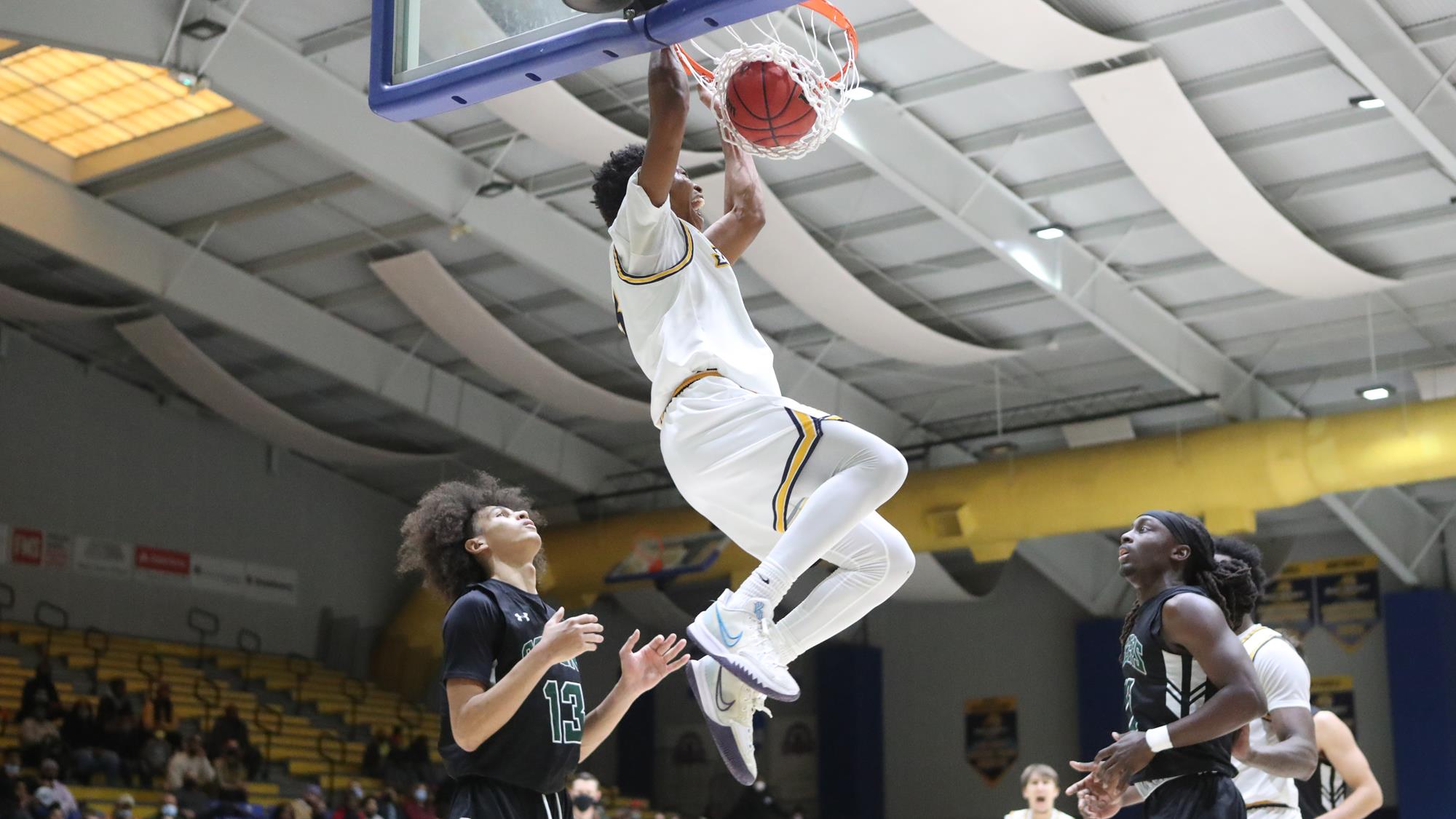 Corey Baldwin - 2021-22 - Men's Basketball - Averett University Athletics