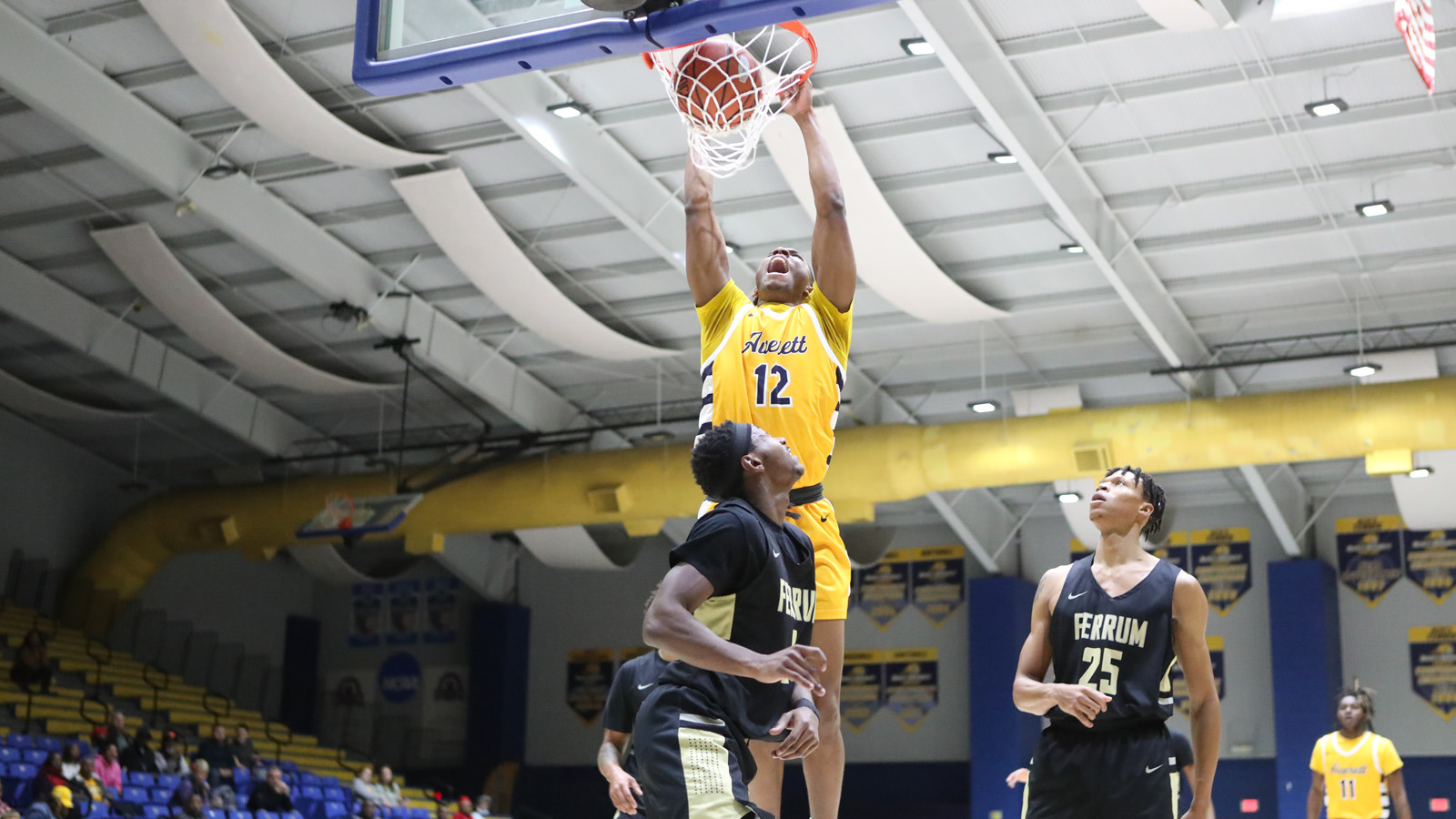 Four Cougars score in double figures as men's basketball holds off ...