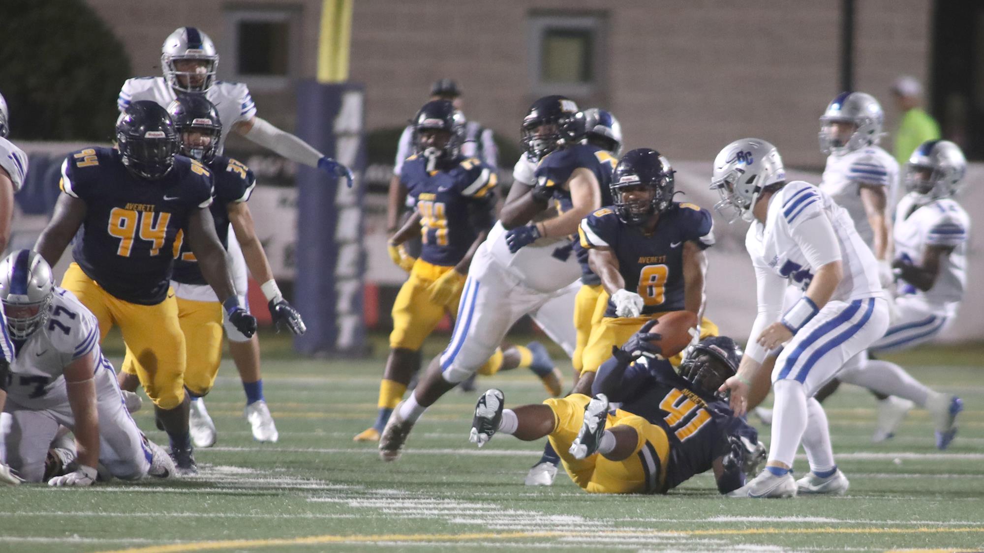 Football puts away Brevard late for second consecutive win - Averett ...