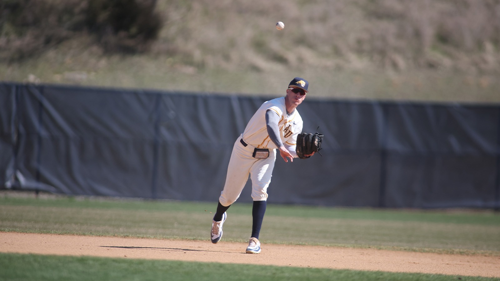 Baseball defeats William Peace - Averett University Athletics