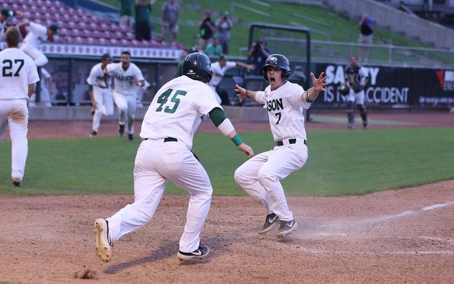 Five-Run Ninth Capped By Oliger Two-Run Single Propels No. 7/9 Baseball ...