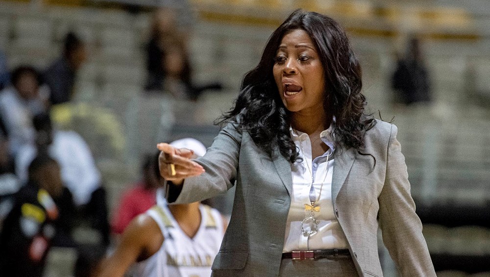 wins in OT thriller as Jackson picks up 300th career win - Alabama ...