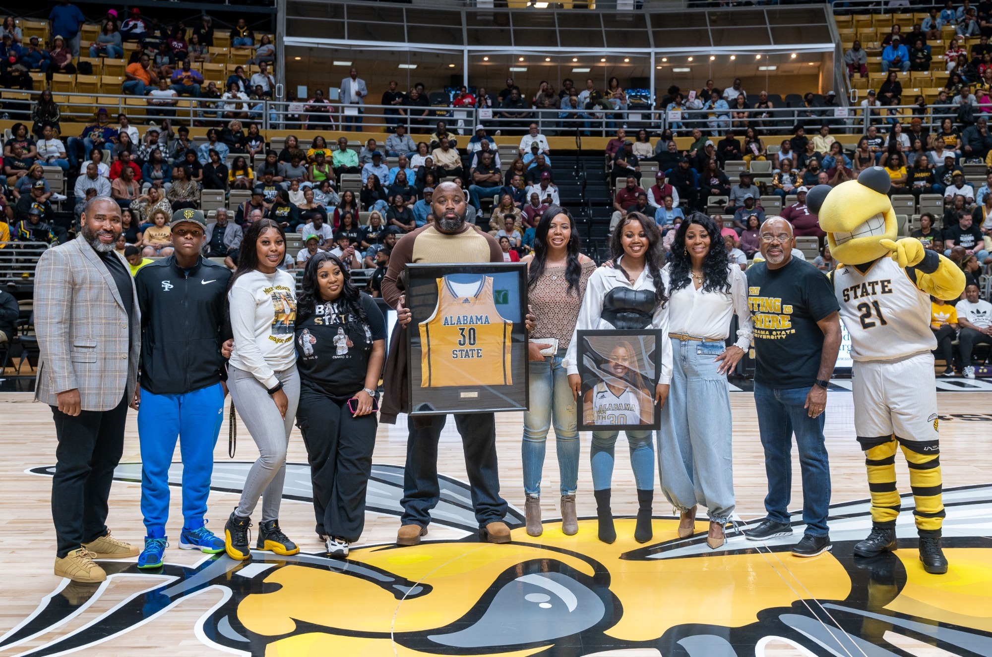 Jayla Crawford - 2022-23 - Women's Basketball - Alabama State ...