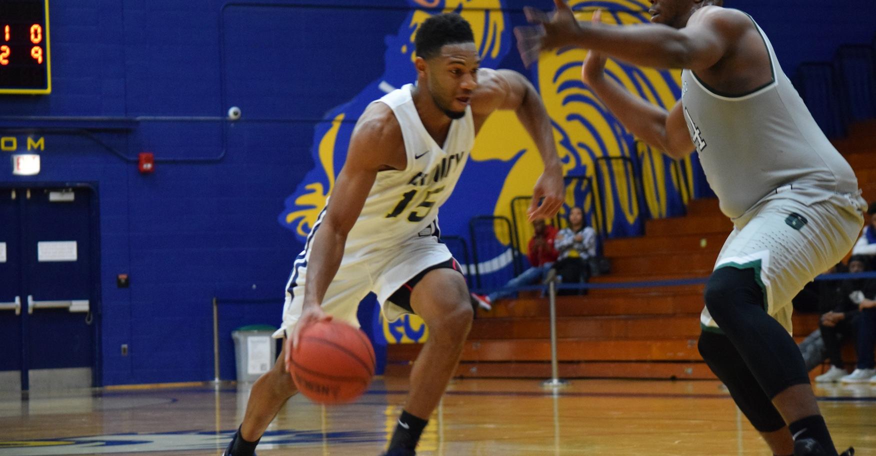 Trinity Men's Basketball Holds Off Bates - Trinity College