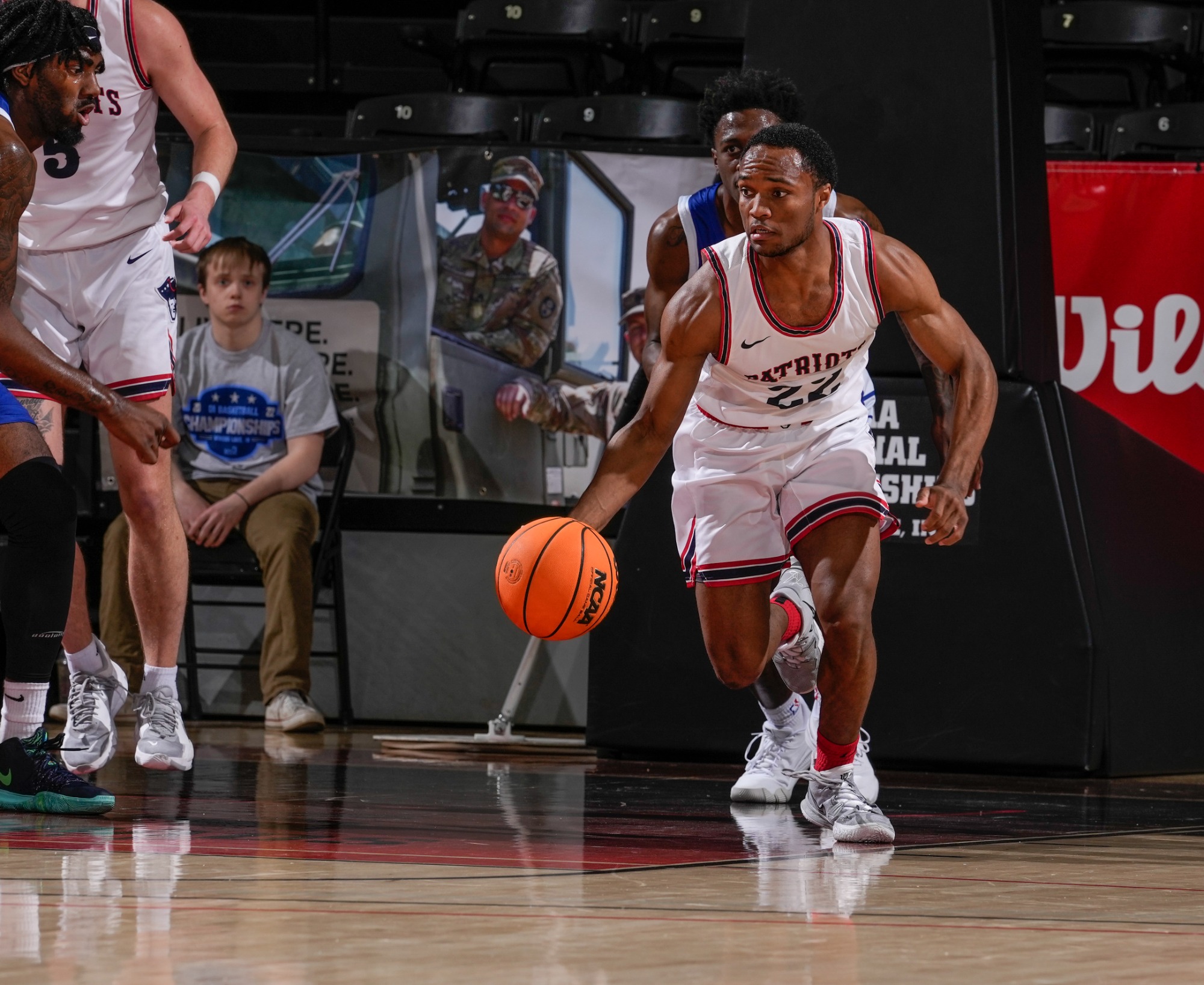 Tre Minton - 2022-23 - Men's Basketball - Mission University