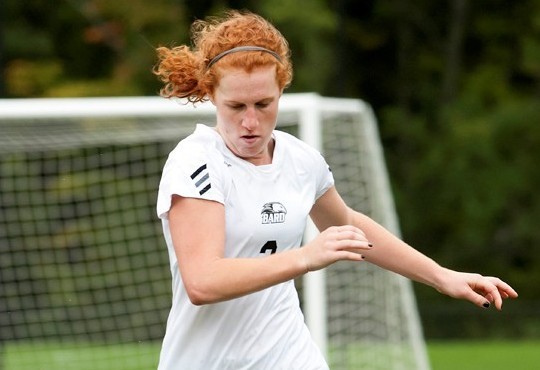 Maddy Huggins - 2013 - Women's Soccer - Bard College Athletics