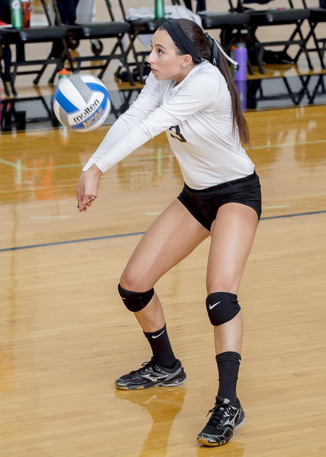 Emily Anastasi - 2019 - Women's Volleyball - Bard College Athletics