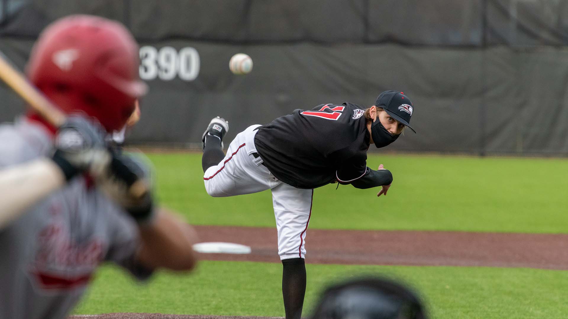 Raptors bang out 25 hits in season-opening doubleheader split - Bard ...