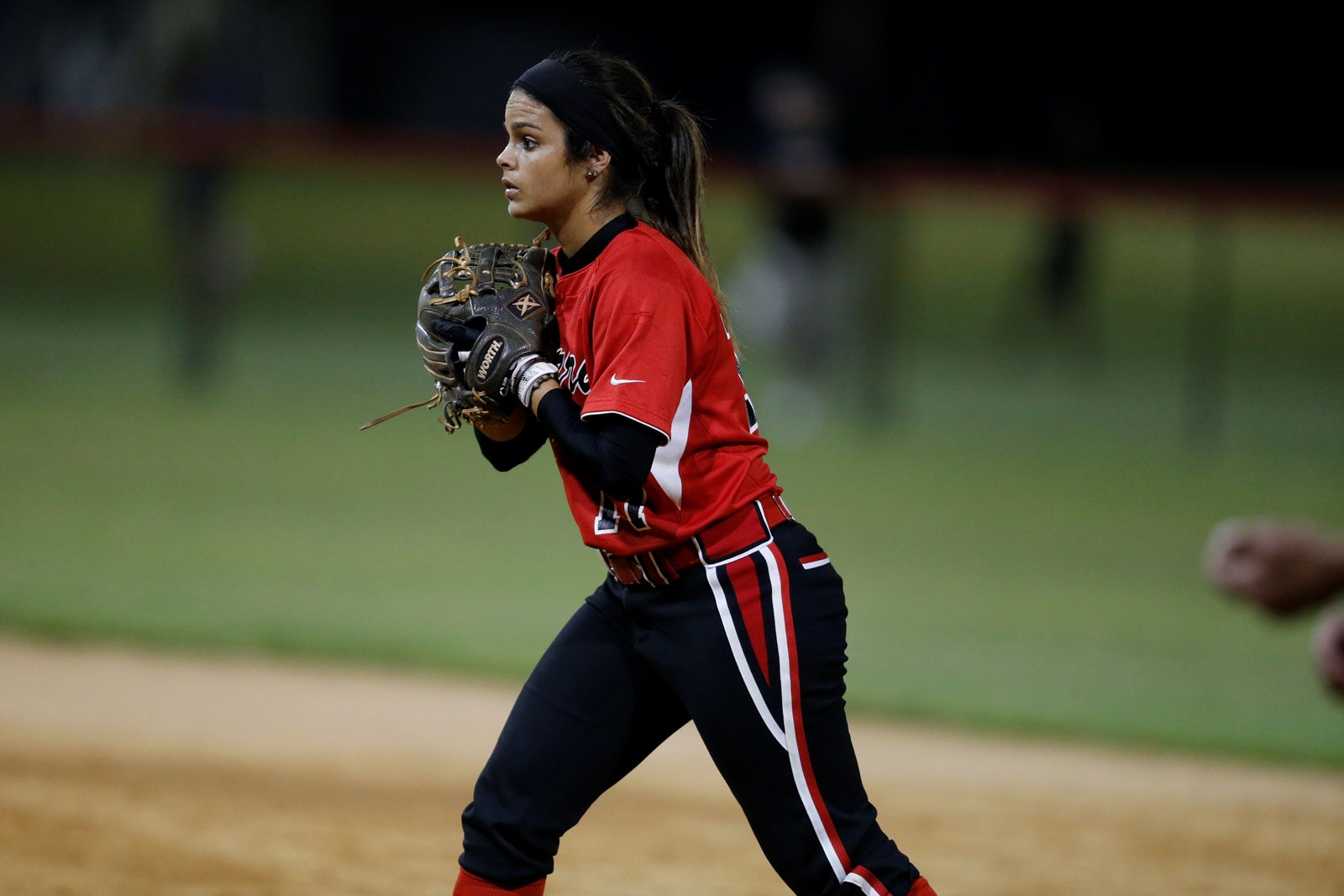 Kelly Martinez - Softball - Barry University Athletics