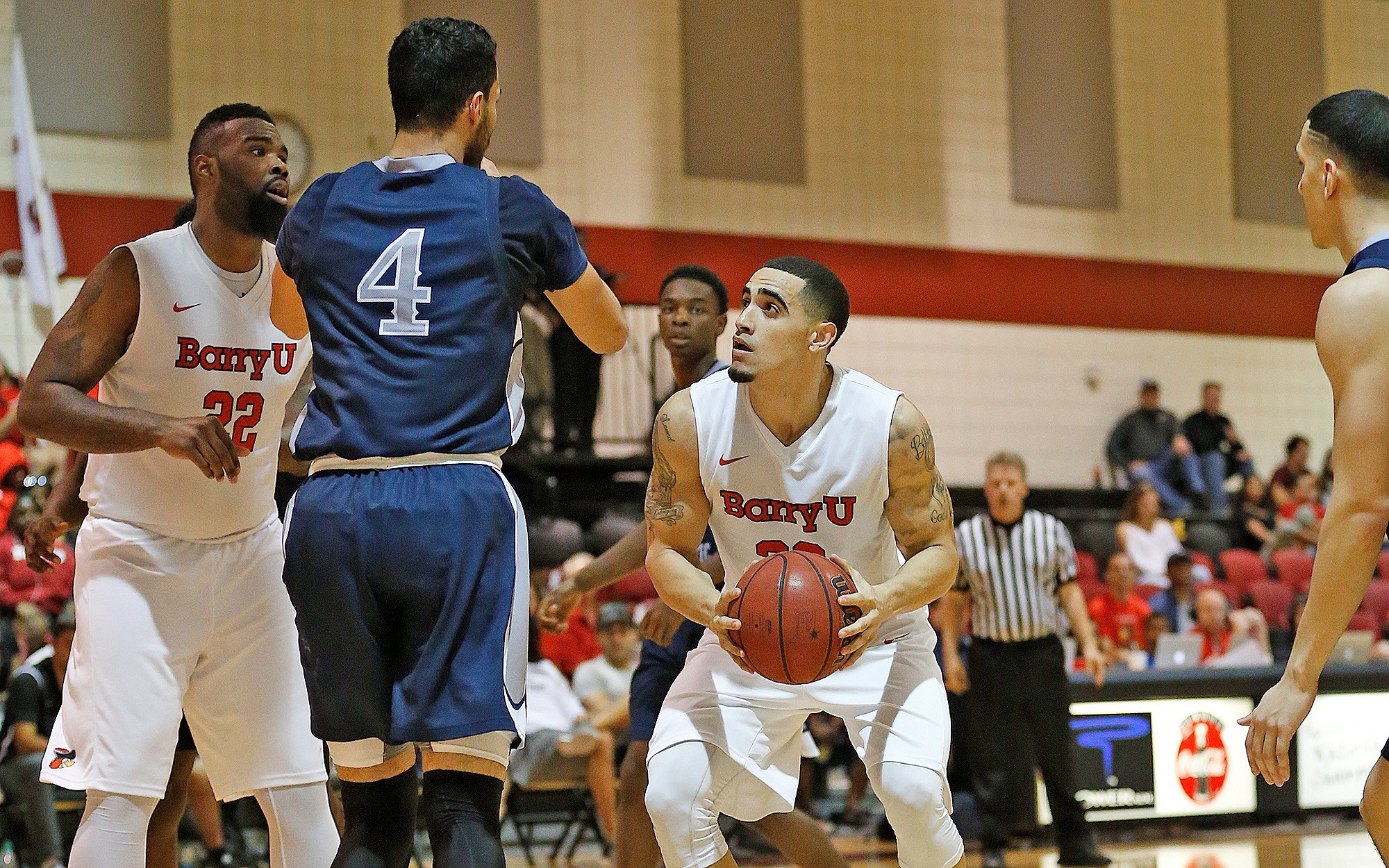 Yunio Barrueta - Men's Basketball - Barry University Athletics