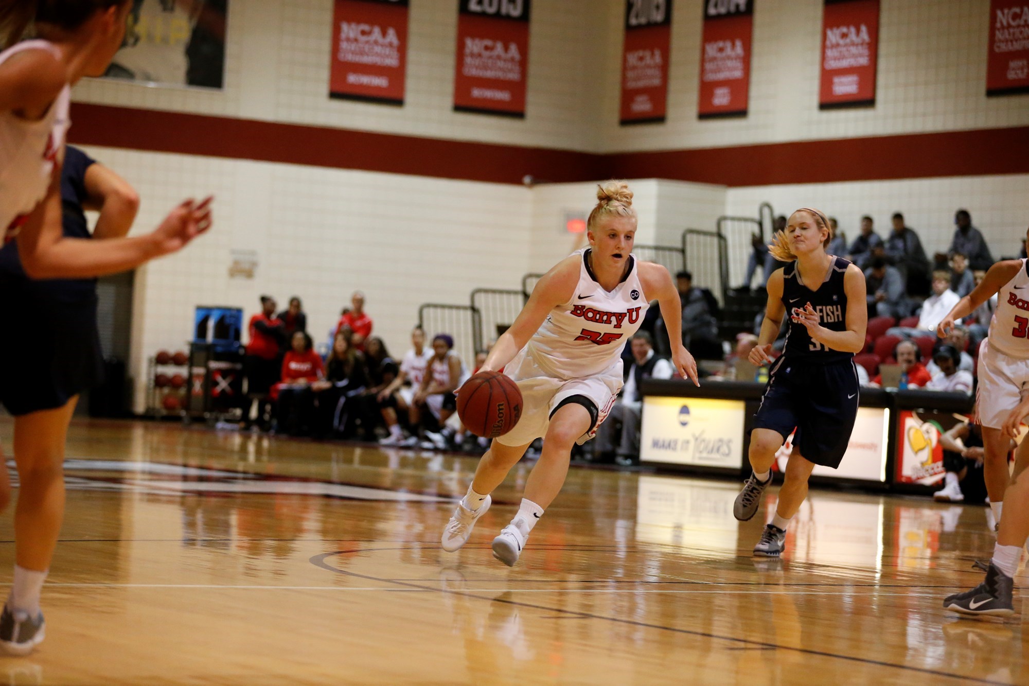 Lexy Schoonover - Women's Basketball - Barry University Athletics