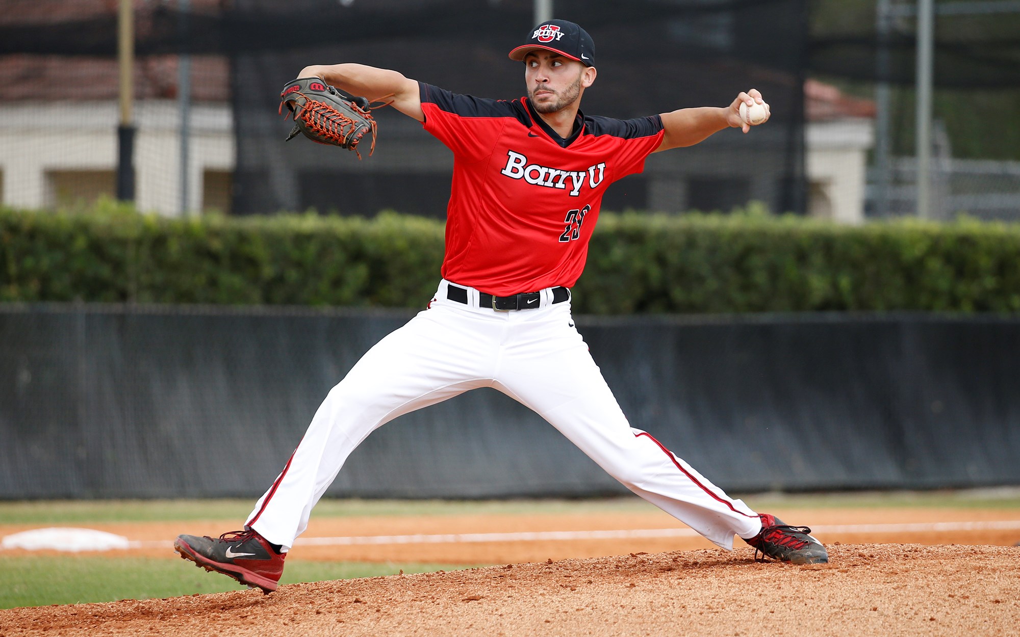 Jonathan Hernandez - Baseball - Barry University Athletics