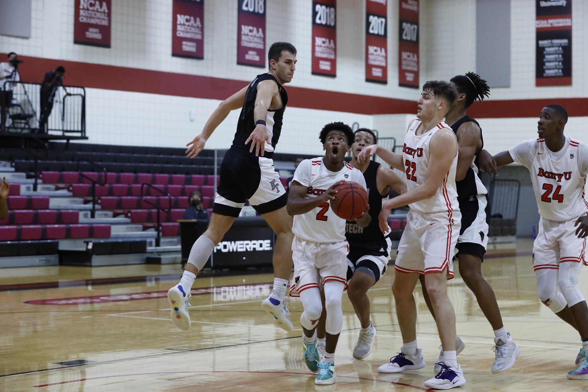 Toru Dean - Men's Basketball - Barry University Athletics