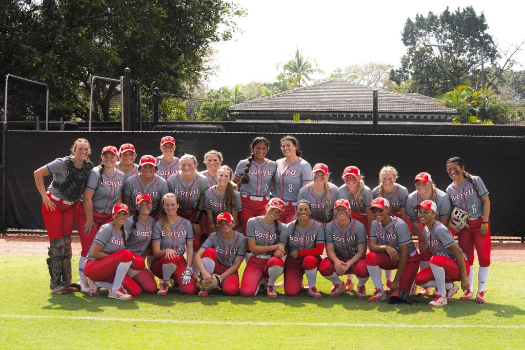 Softball Wins Pair Of Road Games - Barry University Athletics