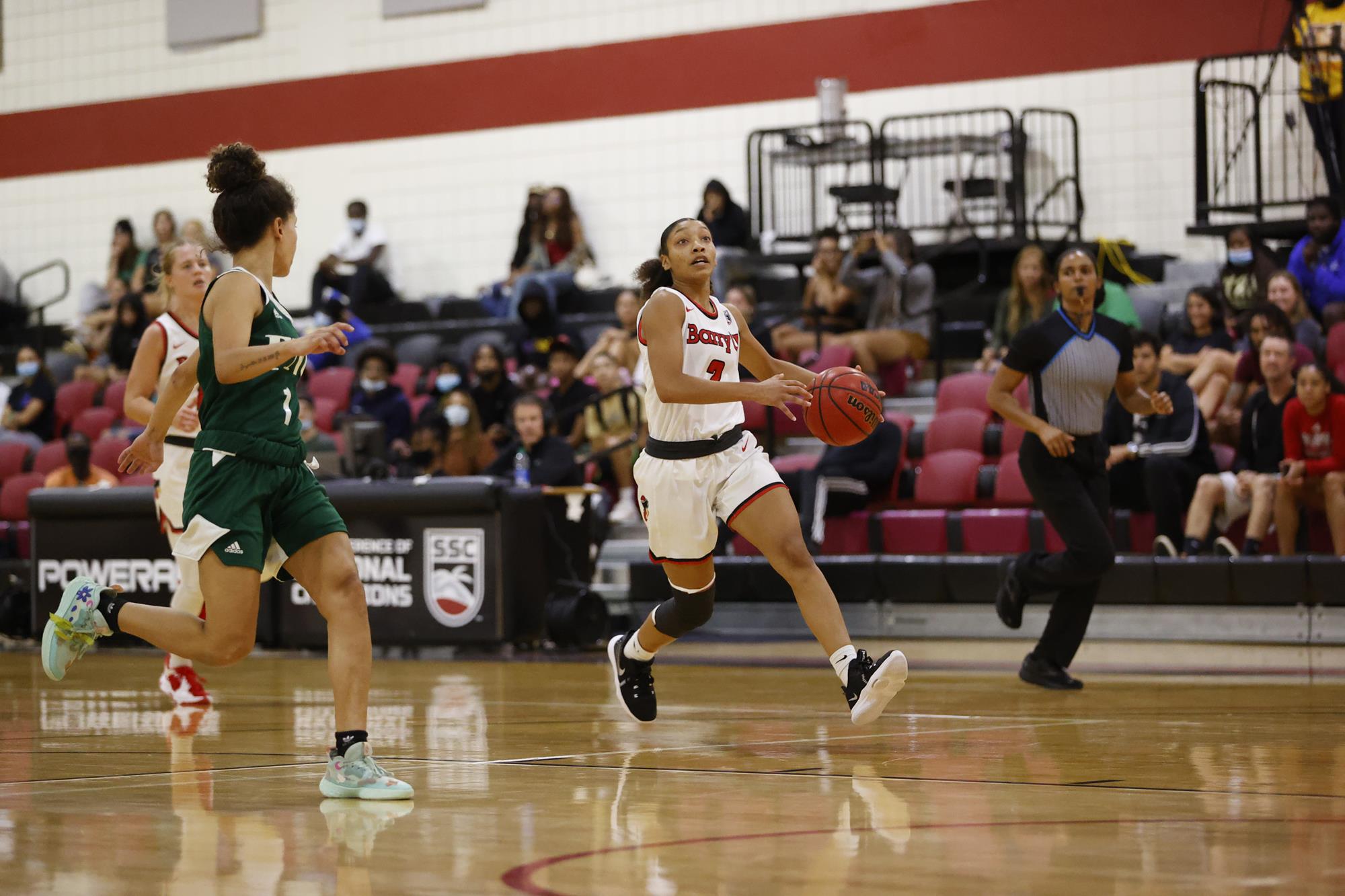 Dasiah Thornton - Women's Basketball - Barry University Athletics