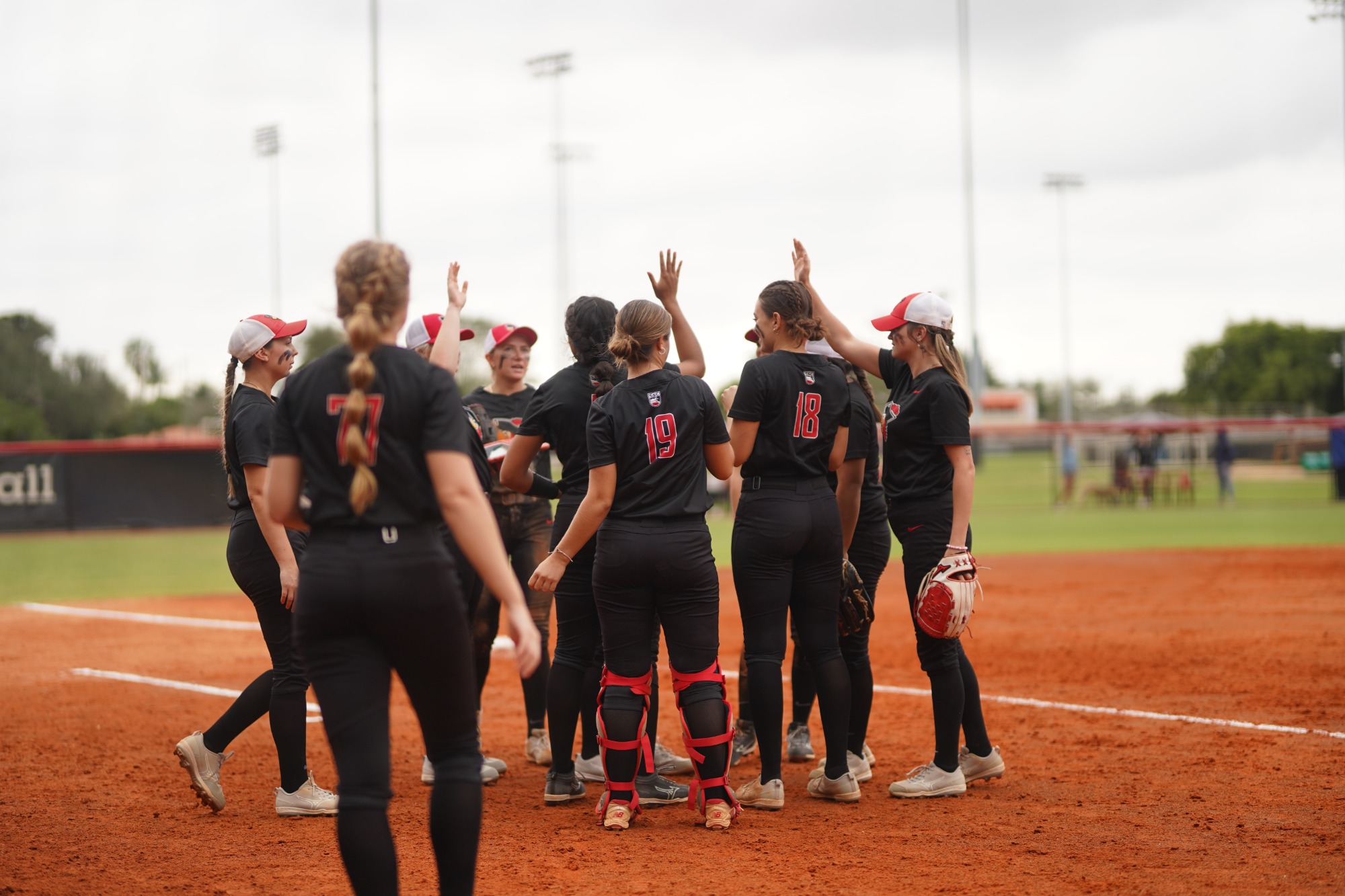 Softball sweeps Seahawks in Exhibition Twinbill - Barry University ...