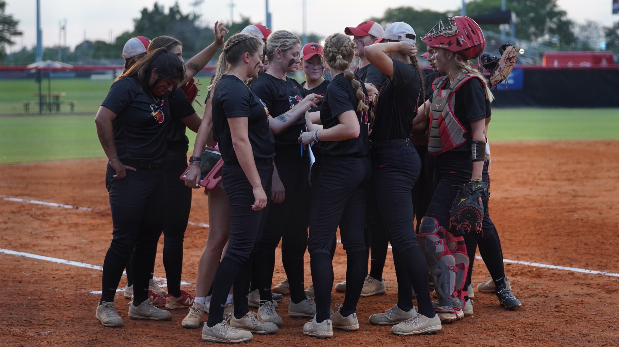 Sharks Sweep Series from Buccaneer Softball - Barry University Athletics