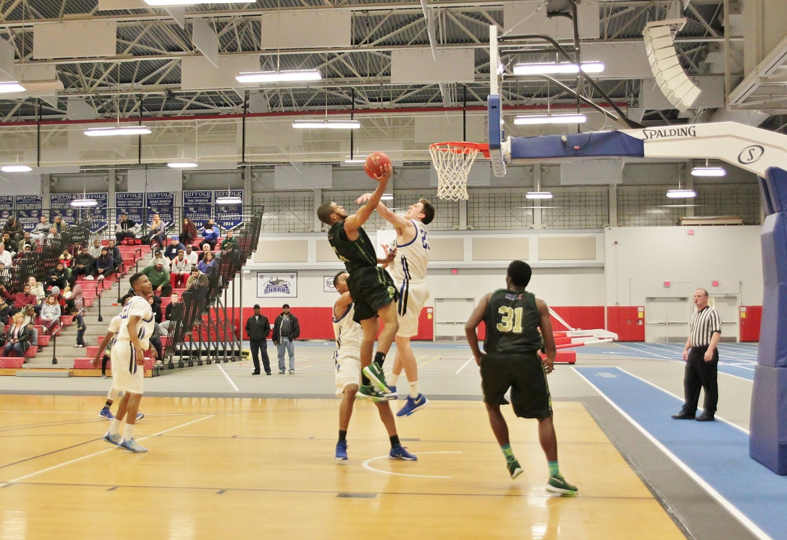 Yohan Almonte - Men's Basketball - Bronx Community College Athletics