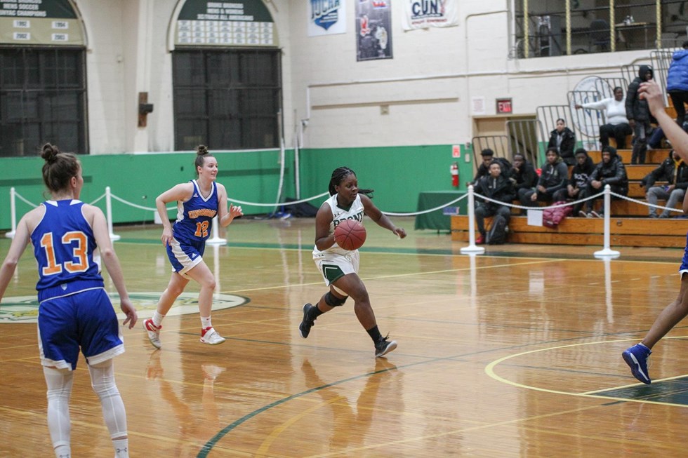 Jada Parker - Women's Basketball - Bronx Community College Athletics